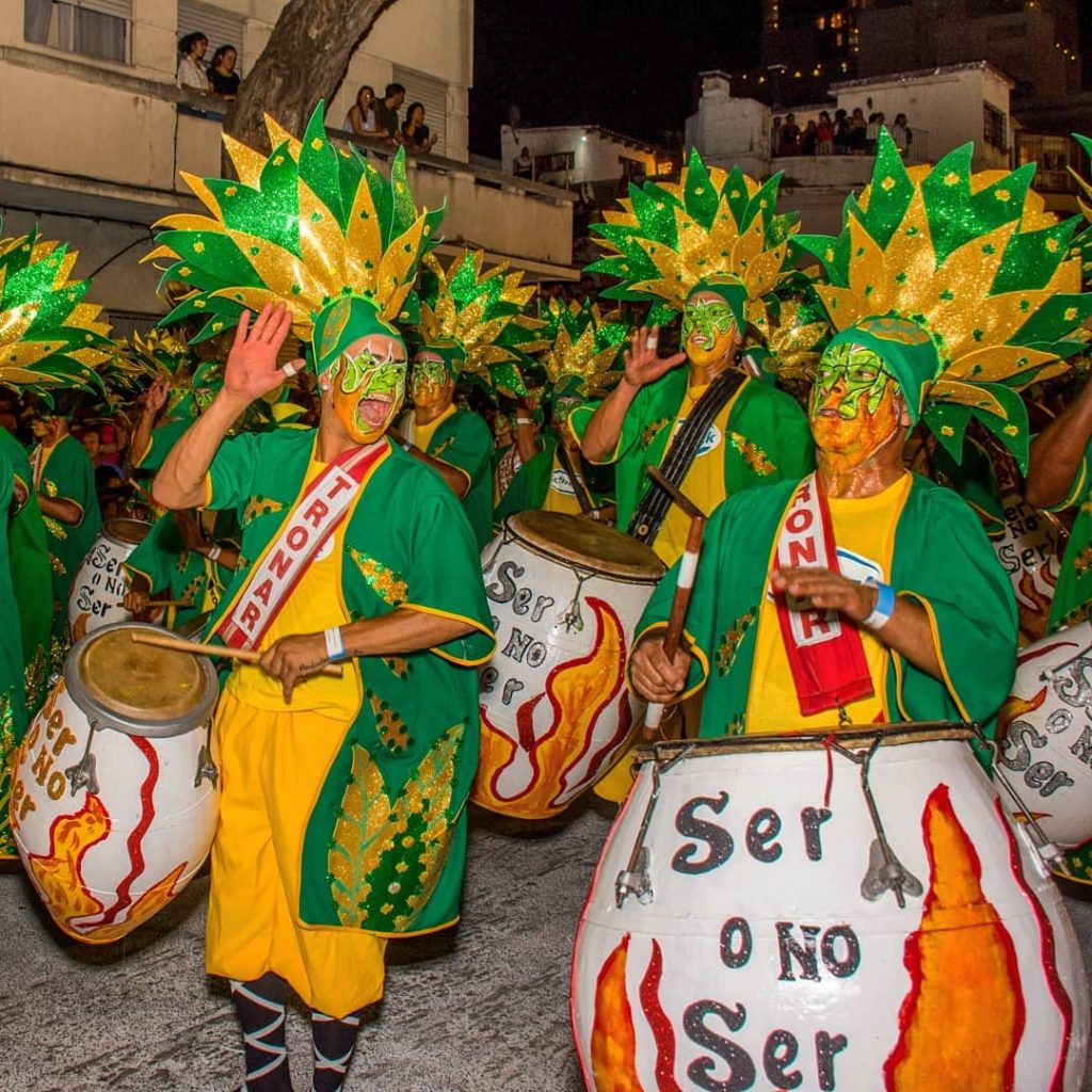 Uruguay en carnaval. ¿Qué es el candombe? - Pista libre